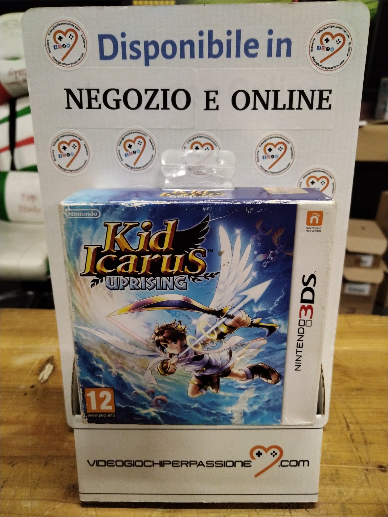 Kid Icarus: Uprising NINTENDO 3DS (versione italiana) (esposizione fie